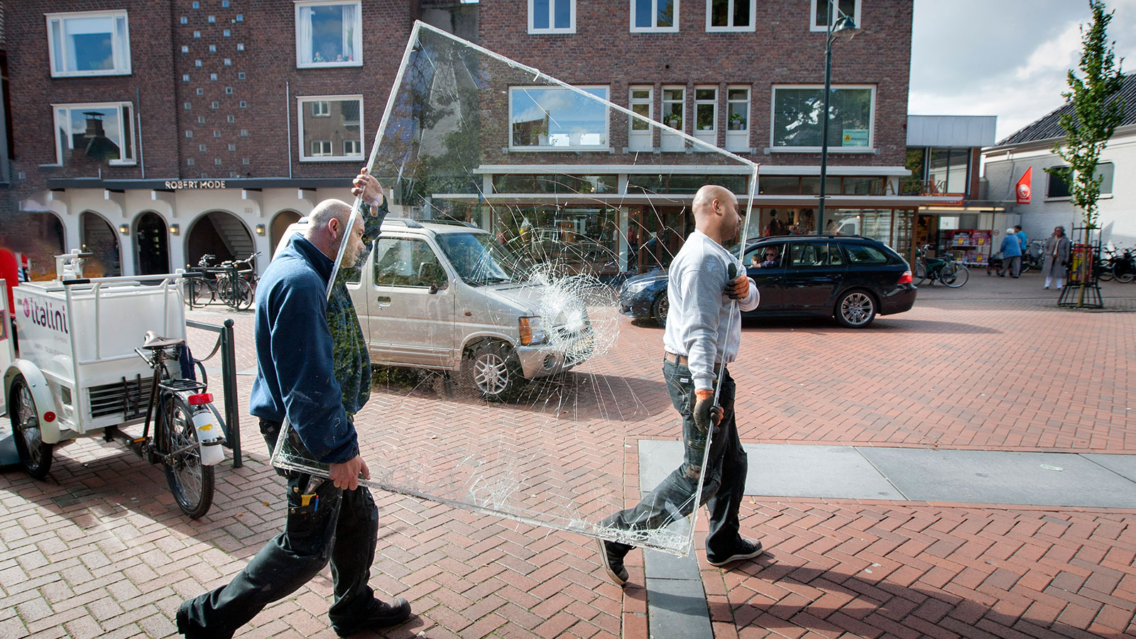 European stress test scenario has limited impact on Dutch insurers ...